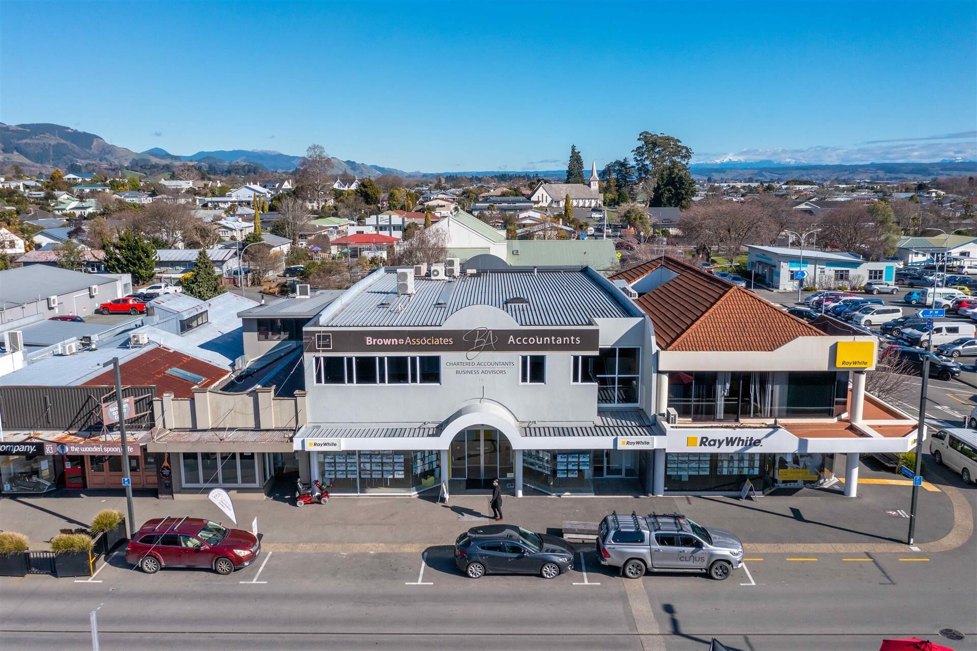Richmond real estate premises to go under the hammer